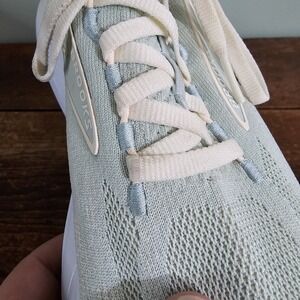 Brooks | Shoes | Womens Brooks Glycerin Stealth Fit 2 Size 85b Surf ...